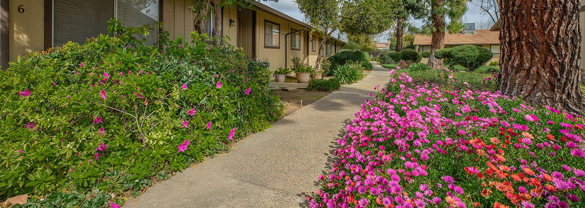 Yardley Gardens - Apartments in Merced, CA